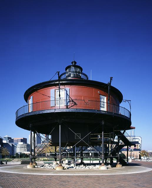The Metropole Bookshelf: Matt Crenson on his new work, Baltimore: A ...